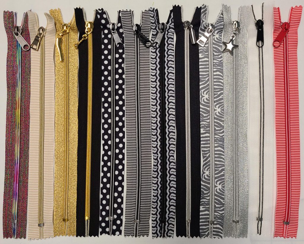 Closed Bottom Zipper, 10" - Studio Kat Designs