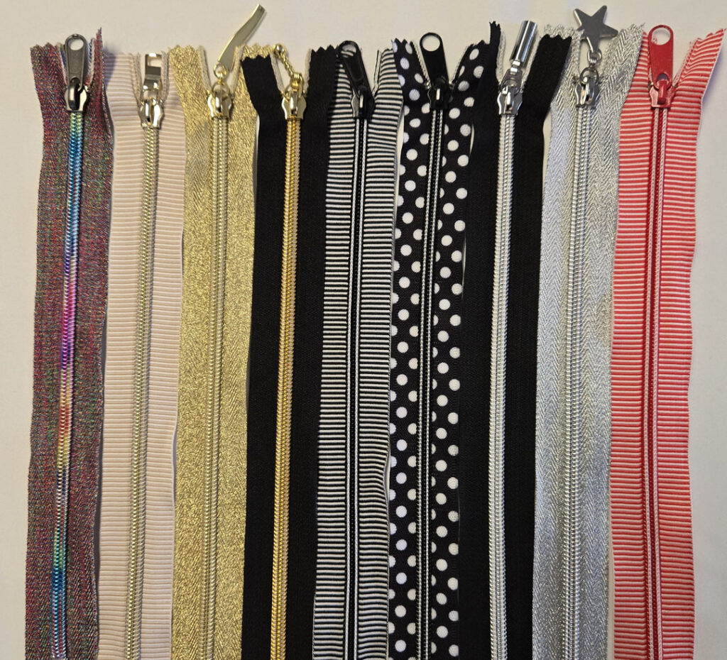 Closed Bottom Zipper, 20" - Studio Kat Designs